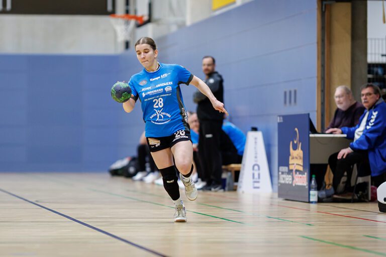 Stader Handballerin erfüllt sich großen Bundesliga-Traum - VfL Stade ...